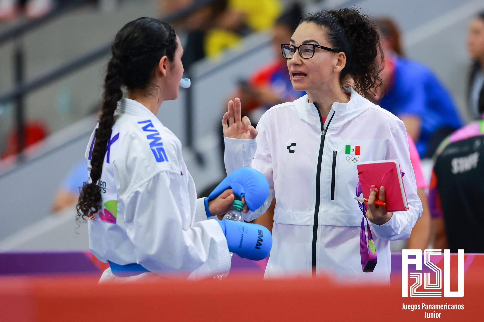 Ana Victoria Muñoz abre el camino con bronce para México en karate ...
